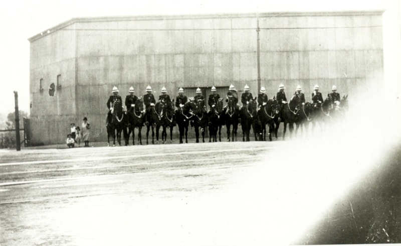 Queensland Mounted Police in readiness to escort the Duke and Duchess ...