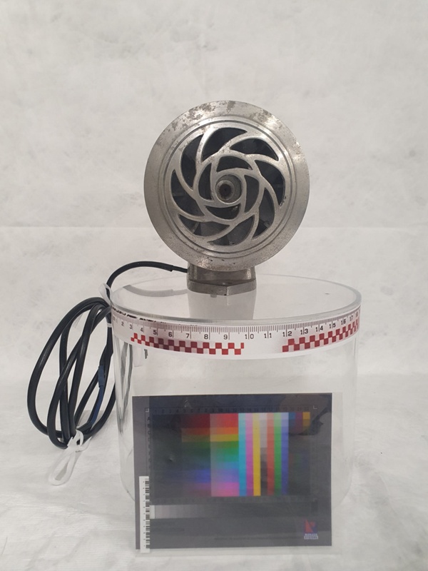 Motor Siren Model SM72V7A; Osaka Siren Manufacturing Co. Ltd.; c.1956 ...