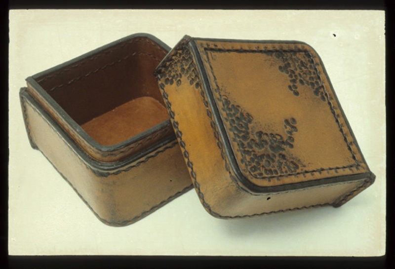 Wattle box; White, Ian; 1073005 | eHive