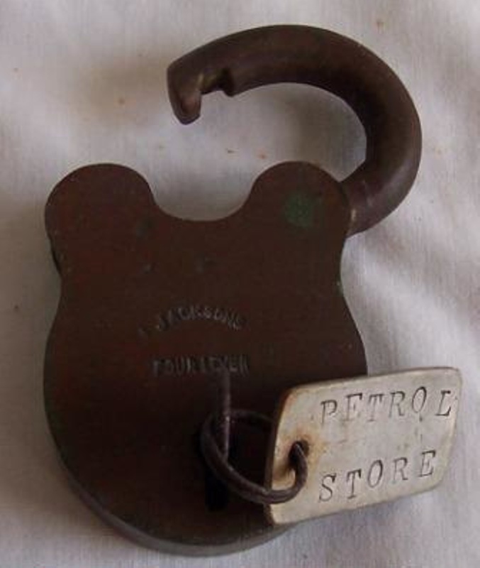 Padlock and key; Jacksons; 1911-1929; QS2007.47 | eHive