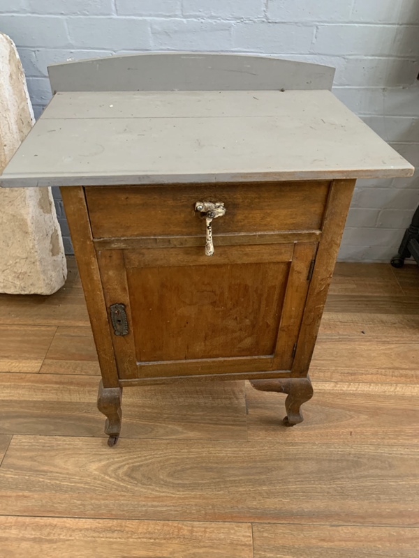 Small side cupboard; xx.582 | eHive