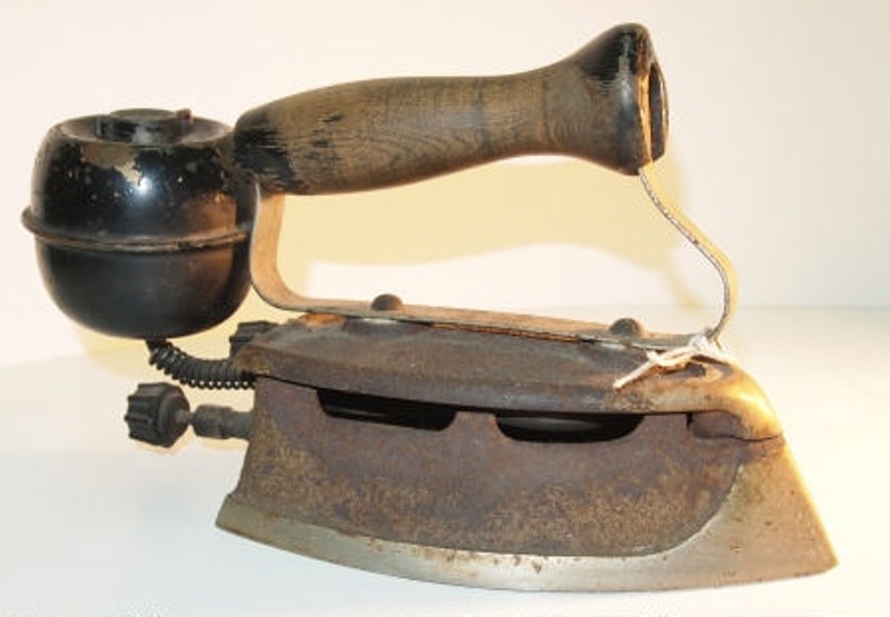 spirit-iron-gloria-light-co-pty-ltd-melbourne-c-1930s-t86-ehive