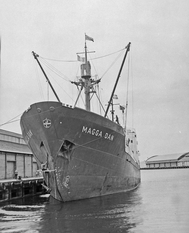 Magga Dan; Craike, John; P_CR_58096 | eHive