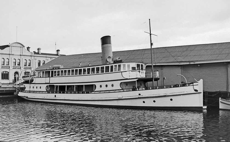 SORRENTO at Franklin Wharf 1950s; Craike, John; P_CR_51692 | eHive