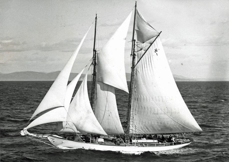 Schooner ASTOR; P_2014-1446 | eHive