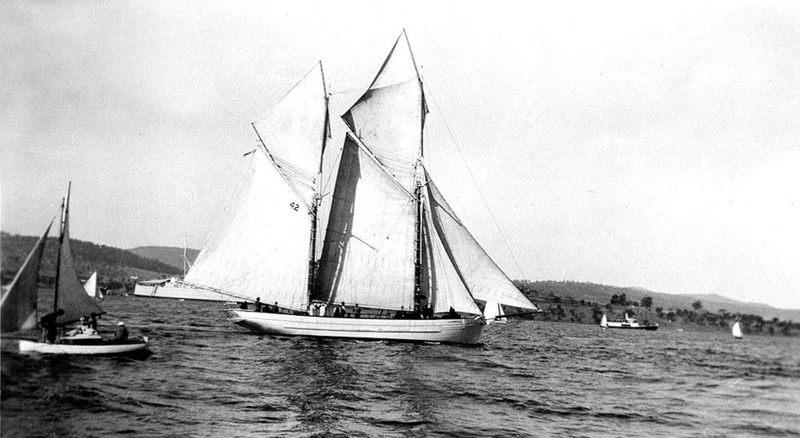 Ketch LENNA racing at Hobart Centenary Regatta; 1938; P_OM_E_8a | eHive