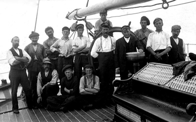 Captain Athol E Morrison and crew of the barque NATAL QUEEN; P_OM_J_12c ...