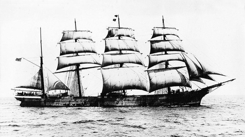 Beatrice (four masted barque) at sea 1920's; P_OM_P_17c | eHive