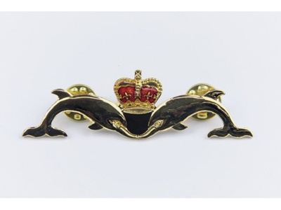 Royal Australian Navy Submariner Badge; A_1993-013 | eHive