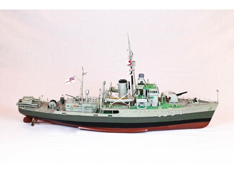 HMAS Latrobe - full hull model; Viney, JGS; A_2015-080 | eHive