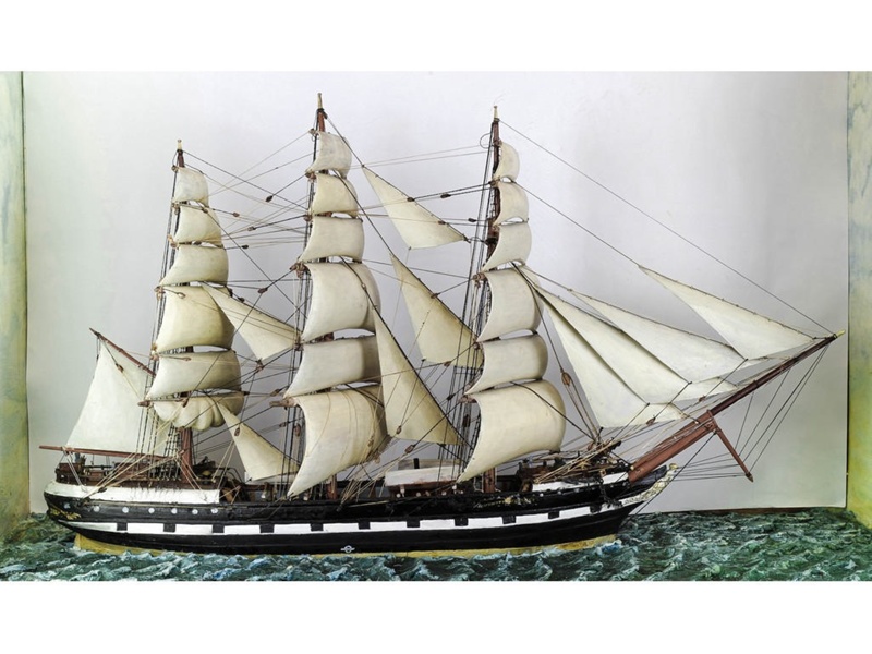 Dunnottar Castle (3 masted ship) - fully rigged waterline scenic model ...