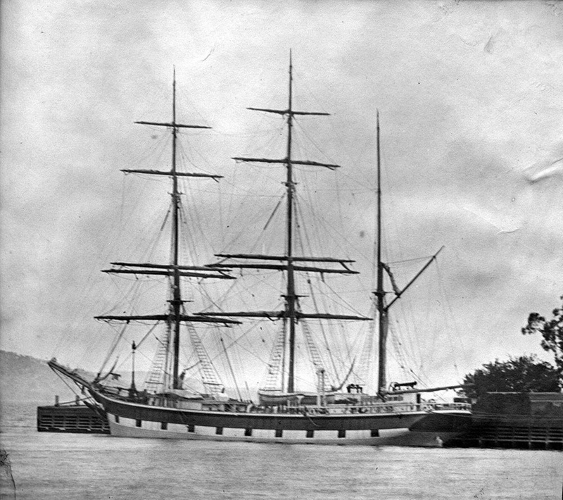 Wooden barque LYNA alongside New Wharf c.1880s; P_OM_D_34a | eHive