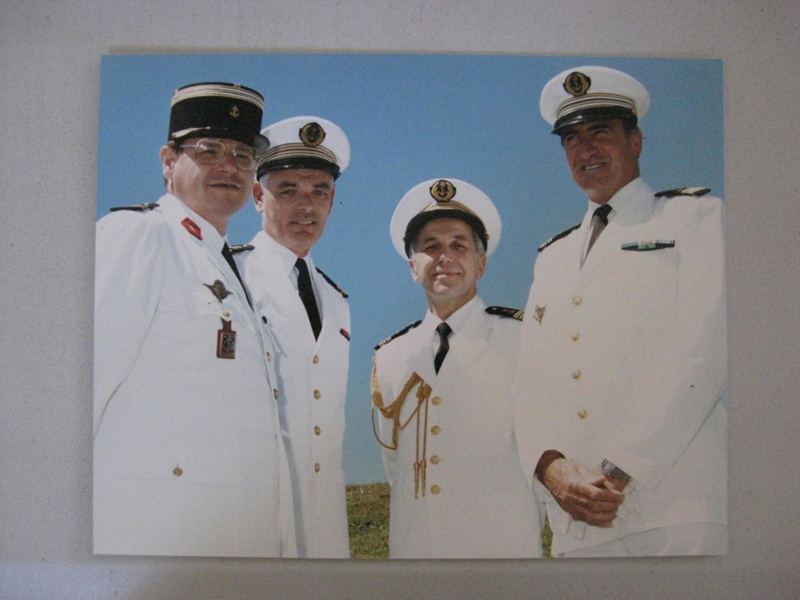 Navy men; 1990; 2017.78 | eHive