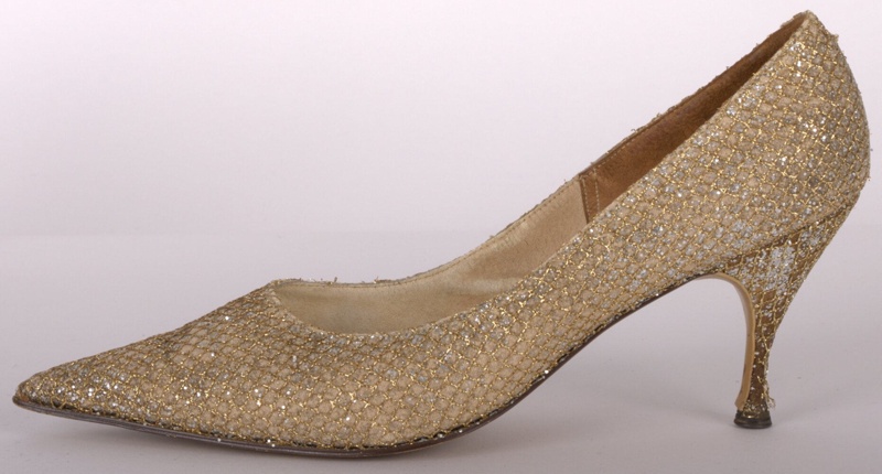 Women's Shoes; Simen's Shoes; 1960s; 5993 | eHive