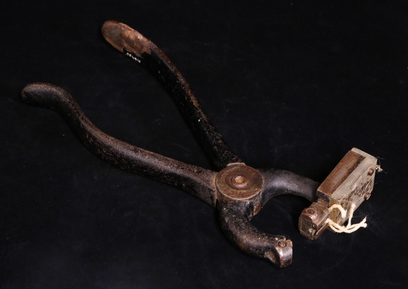 Button fastener tool; Heaton Peninsular Button Fastener Co.; STMEA:A ...