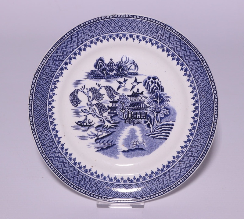 Plate; Thomas Cone Ltd; 1946-49; STMEA:1988-1.7.2 | eHive