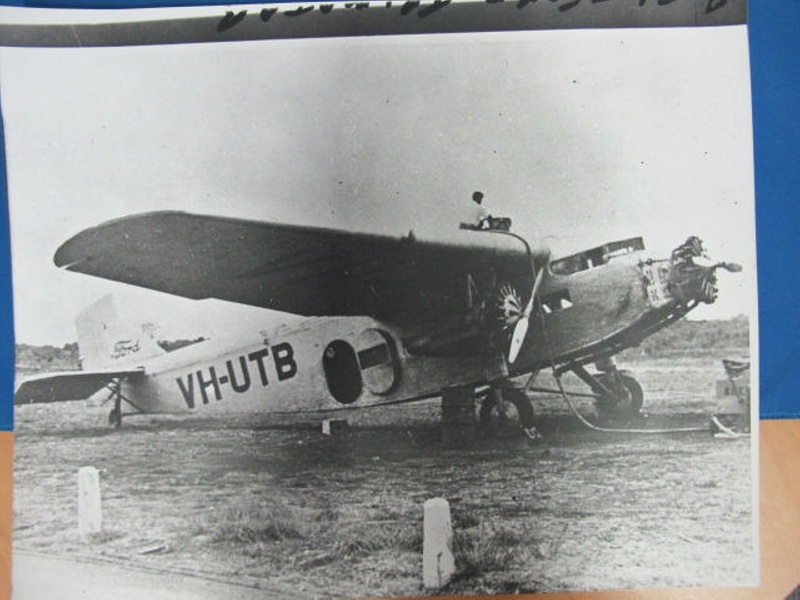Photograph of a Ford 4-AT-E tri-motor. VH-UTB; TAM2012.593 | eHive