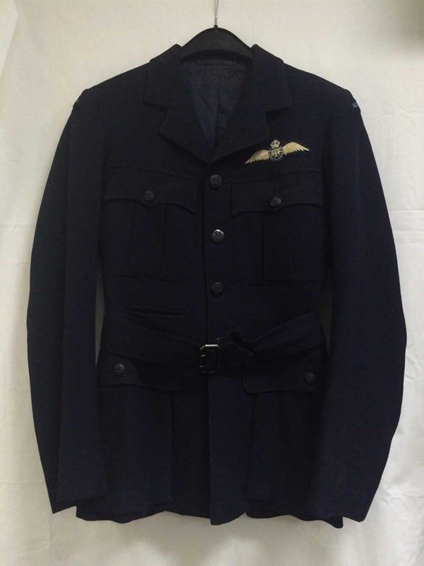 R.A.A.F. Uniform Jacket with Crown buttons, R.A.A.F Wings and Australia ...