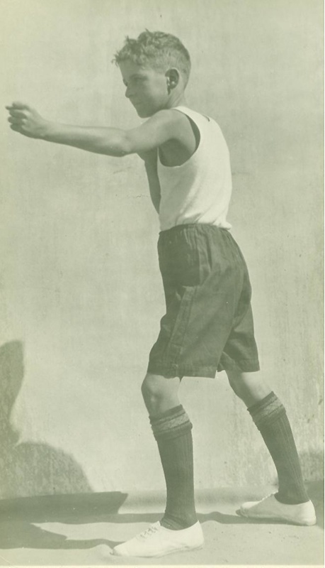 Portrait of a boxer, Hughenden 1930; Unidentified; 1930; 2012-184 | eHive