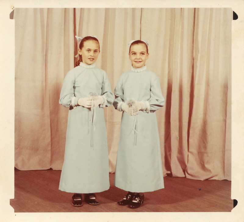 Flower girls Anne Franzmann & Zoeanne Walsh at Catholic Debutante Ball ...