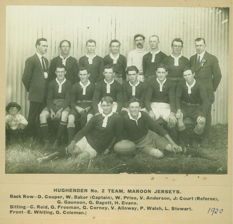 Hughenden No. 2 Team, Maroon Jerseys; Unidentified; 1920; 2012-202 | eHive