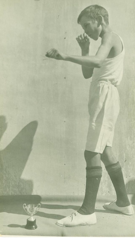 Portrait of a boxer, Hughenden 1930; Unidentified; 1930; 2012-181 | eHive