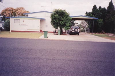 RSL sub-branch and Community Care building, Hughenden, 2007; Murdoch ...