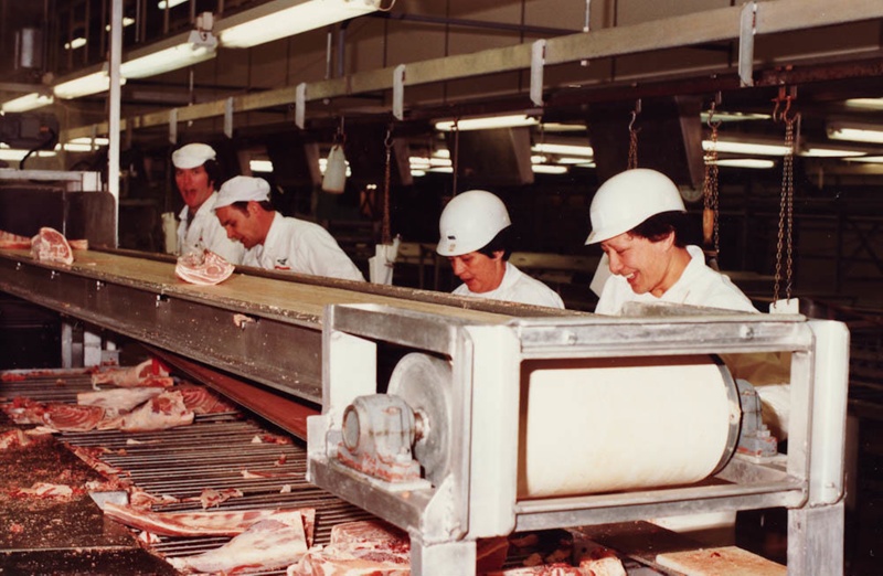 Photograph [Beef Boning Room, Mataura Freezing Works]; Green,Trevor; 25 ...