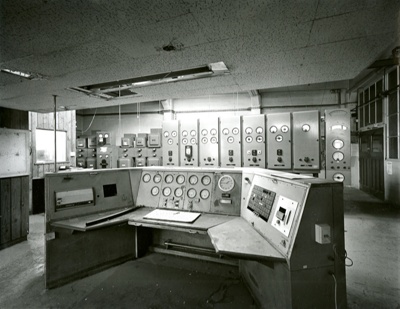 Steam Turbine Control Room, Mataura Paper Mill; Andrew Ross; 06.05.2014 ...