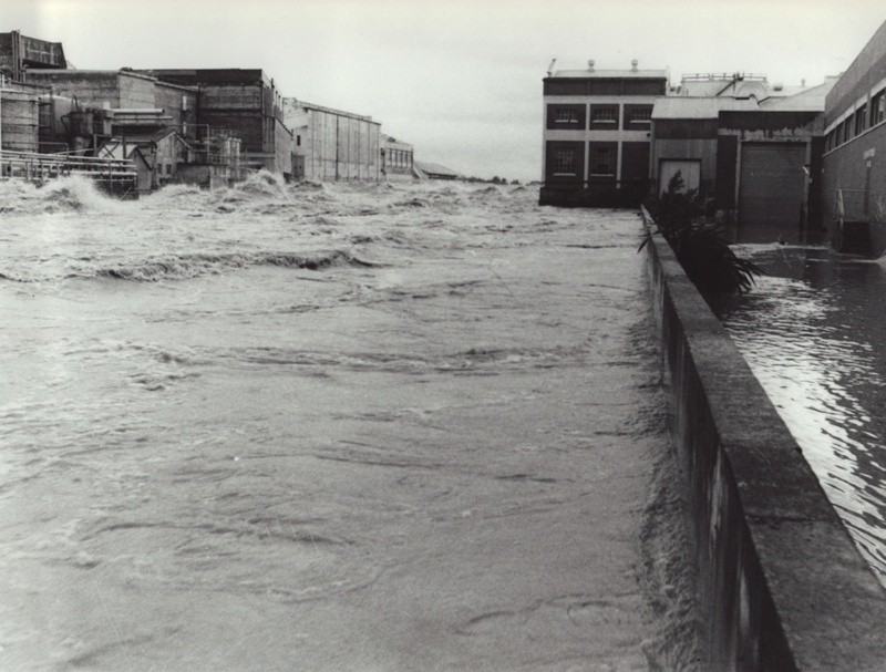 Photograph [Flood, Mataura Paper Mill, 1978] ; McDonald, Keith (Mr); 15 ...