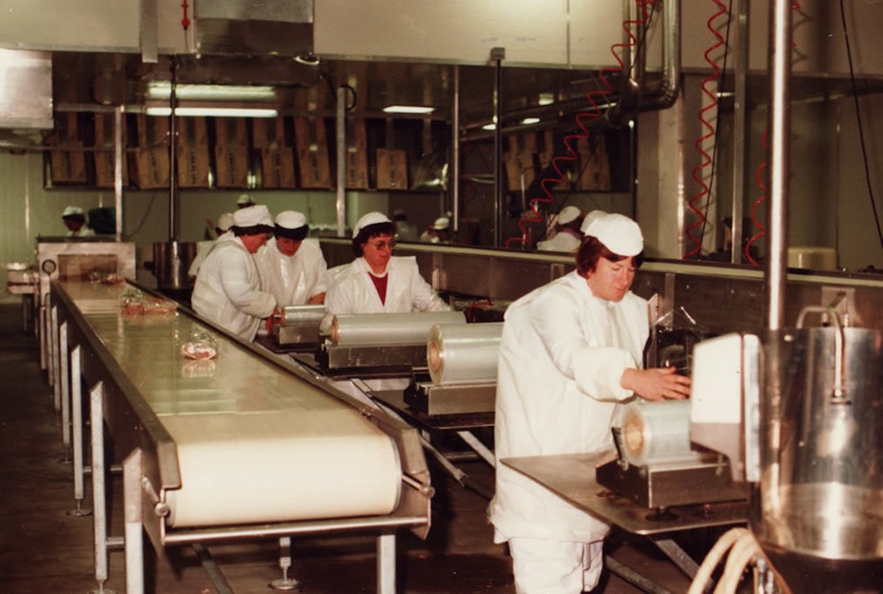 Photograph [Lamb Boning Room, Mataura Freezing Works]; Green,Trevor; 12 ...