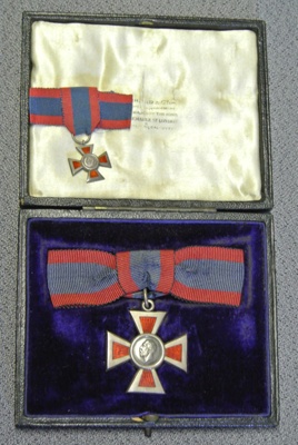 First World War Royal Red Cross medal and miniature of Matron Sadie ...