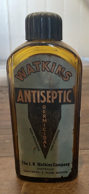 Bottle; J. R. Watkins Company | eHive