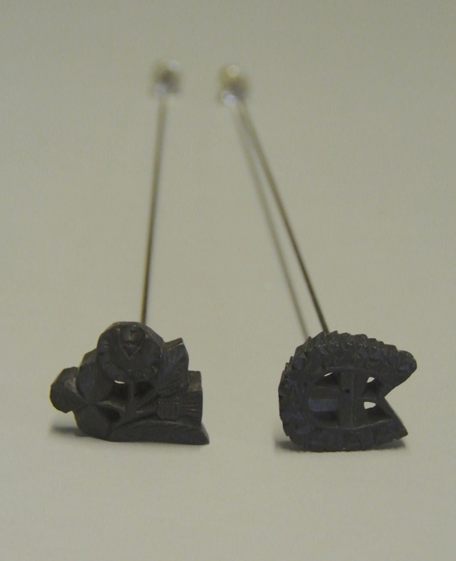 First world War mourning hat pins; circa 1914-1919; QWHA2015-31-1/2 | eHive