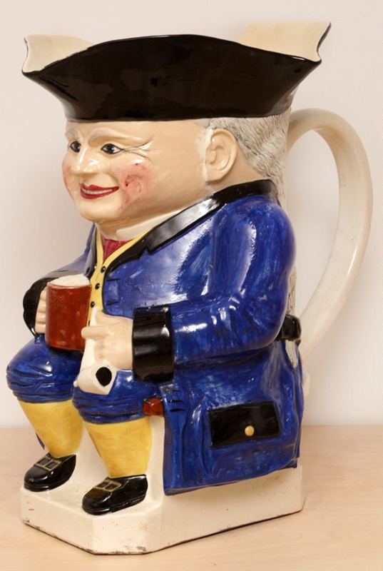 Toby jug; Devonmoor Art Pottery Ltd; 1923×1947; 1947.65 | eHive