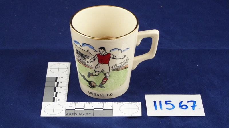Arsenal mug; 11567 | eHive