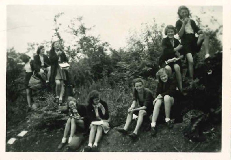 Photo of Cuffley Camp campers; Velox; 1947-06; 2022.71.4 | eHive
