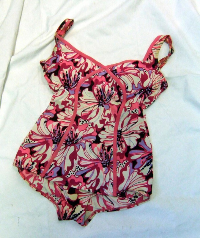 Bathing costume; St Michael; 1975-1980; 10075/3 | eHive