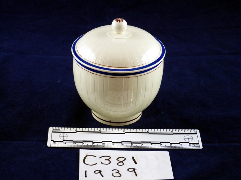 Sugar basin creamware; Leeds Pottery; 1790 - 1800; 1922.1939 | eHive