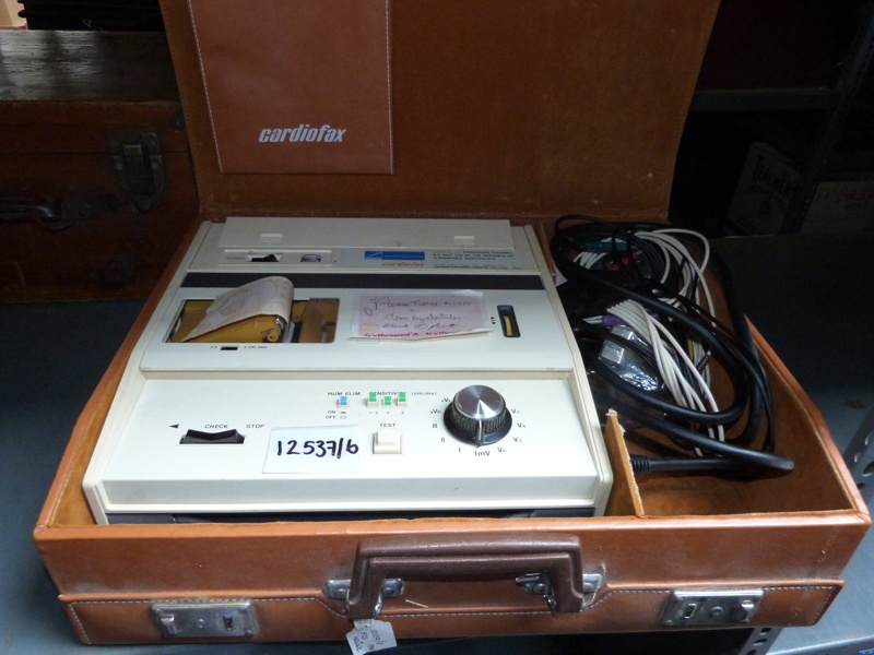 ECG machine Echo Cardiogram machine; Nihon Kohden. Cardiofax; 1970s ...