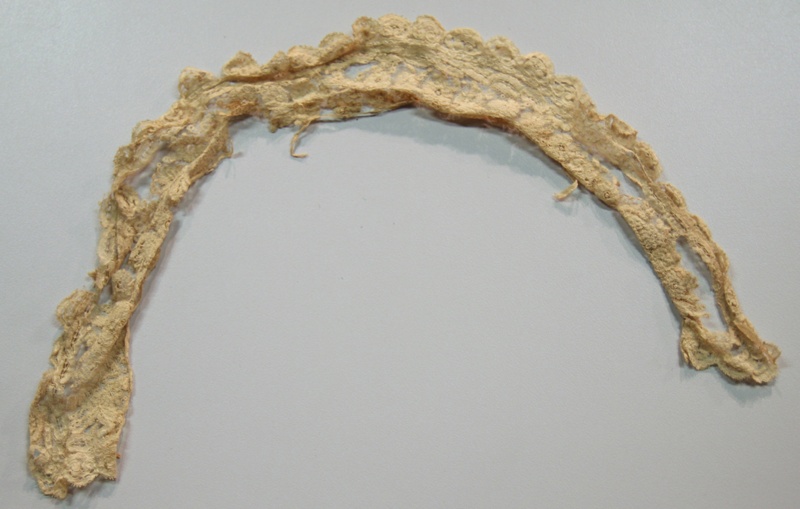 Scrap of lace; Unknown; 1800s; 2013.00.369 | eHive