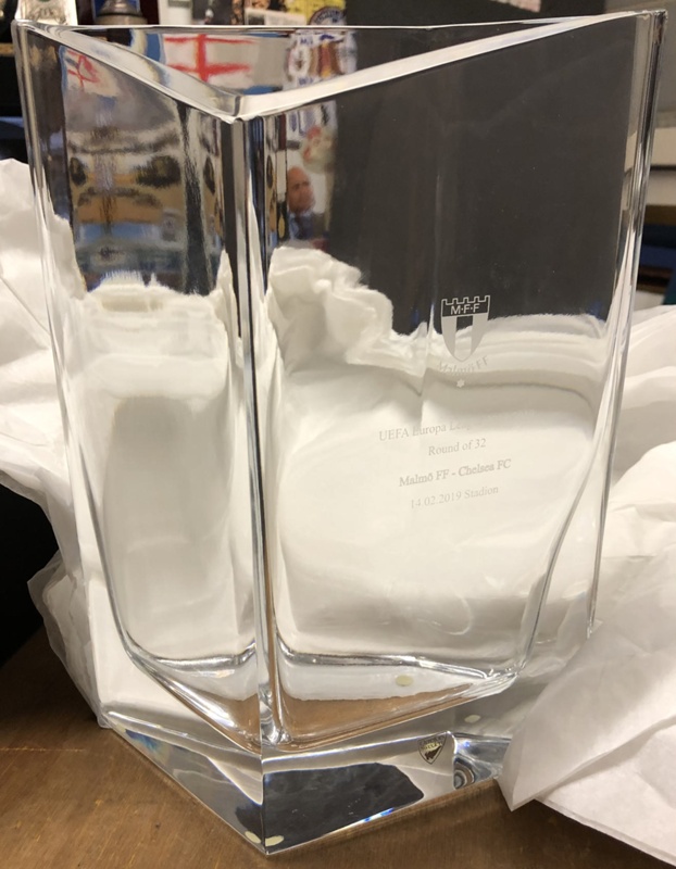 Malmo FF Gift - Crystal Vase - 2019 UEFA Europa League; Orrefors | eHive Malmo FF Gift - Crystal Vase - 2019 UEFA Europa League; Orrefors | eHive