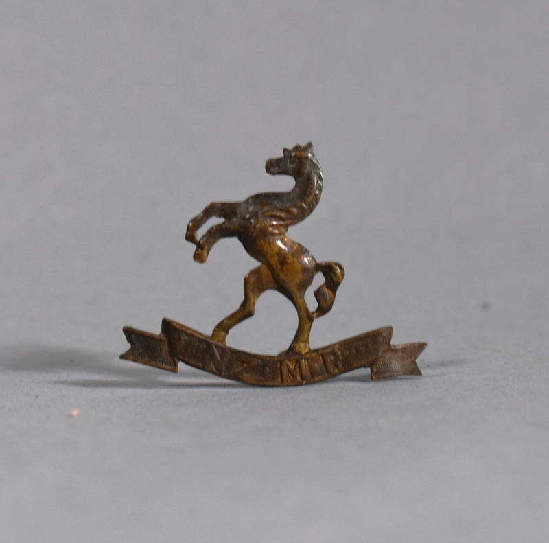Cap Badge: New Zealand Mounted Rifles; Unknown; c. 1914-1918; 2023.1. ...