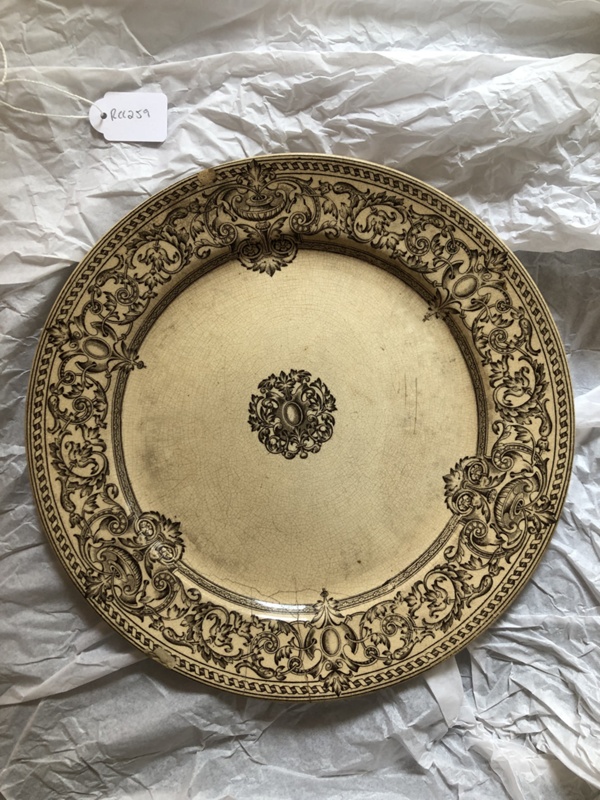 Plate - Ceramic - Doulton cream plate; Royal Doulton; NID-52659 | eHive