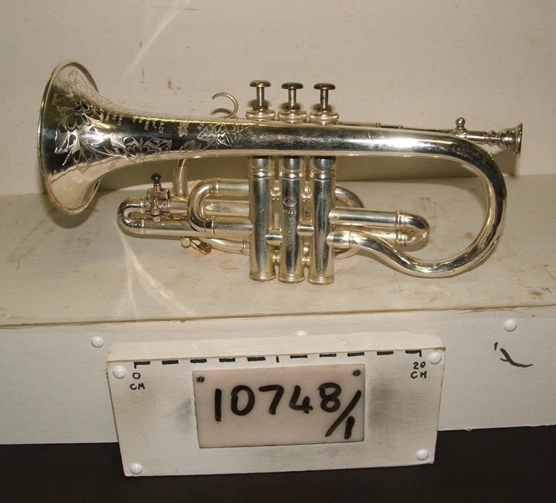 Cornet in case - Besson; Boosey & Co.; R10748 | eHive