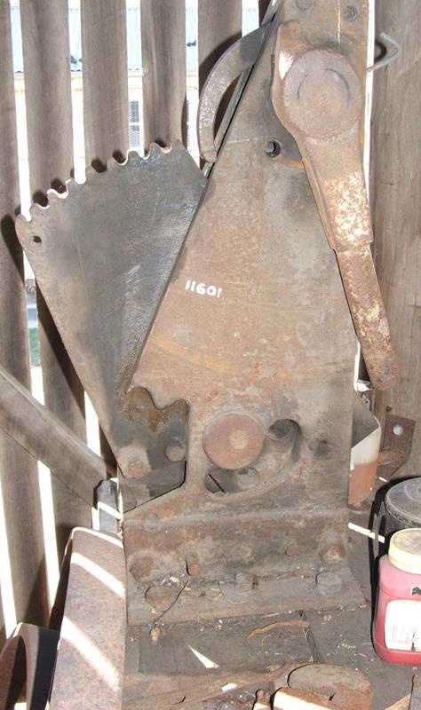 Hand operated cropper; R11601 | eHive