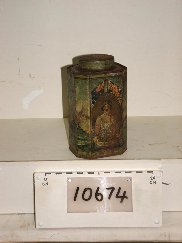 Tea Tin- Bushell's 1 lb.; c.1927.; R10674 | eHive
