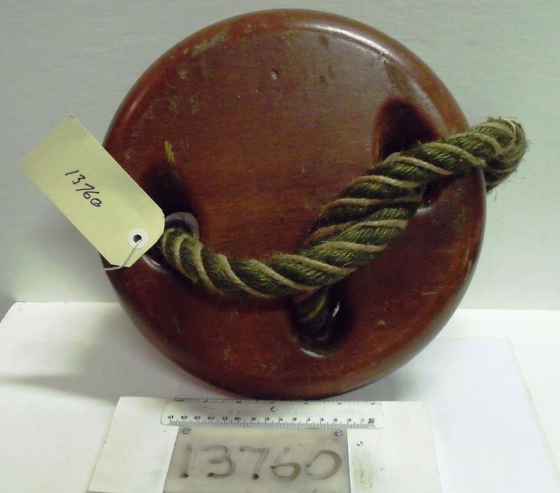 Dead Eye Fitting; Warner Bros.; 2009; R13760 | eHive