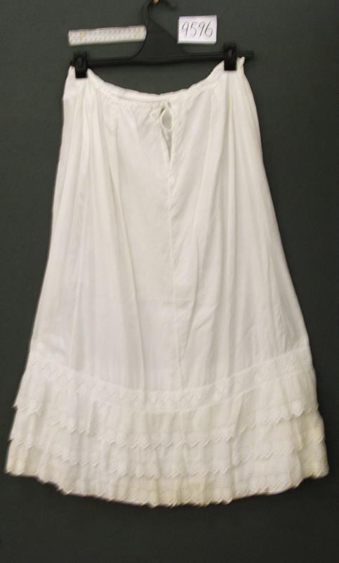 Petticoat; R09596 | eHive