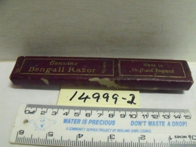Bengall cut-throat razor; T.R. Cadman & Sons Ltd.; R14999/2 | eHive
